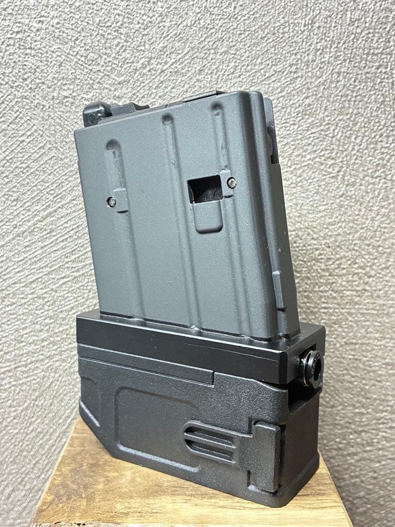 R7-33 東京マルイ GBB M4 マガジンアダプター 外部ソース仕様