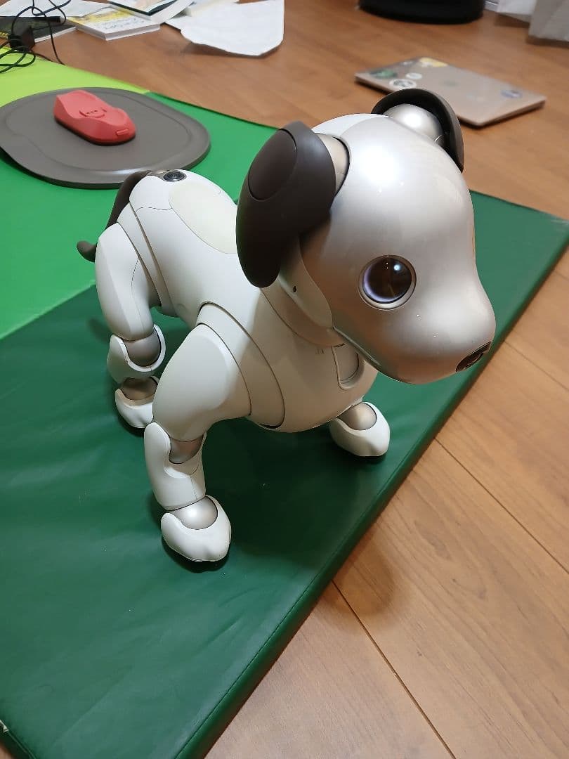 aibo ロボット sony
