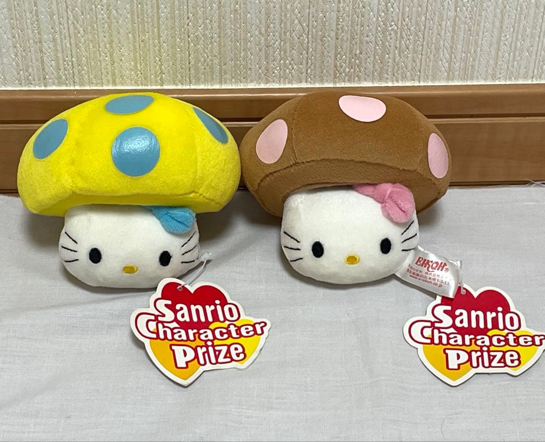 【非売品】ハローキティ ぬいぐるみ きのこ HELLO KITTY タグ付 レア
