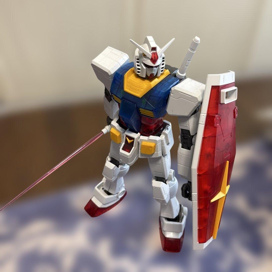 1/48 メガサイズRX-78-2 ガンダム クリアバージョン)完成品