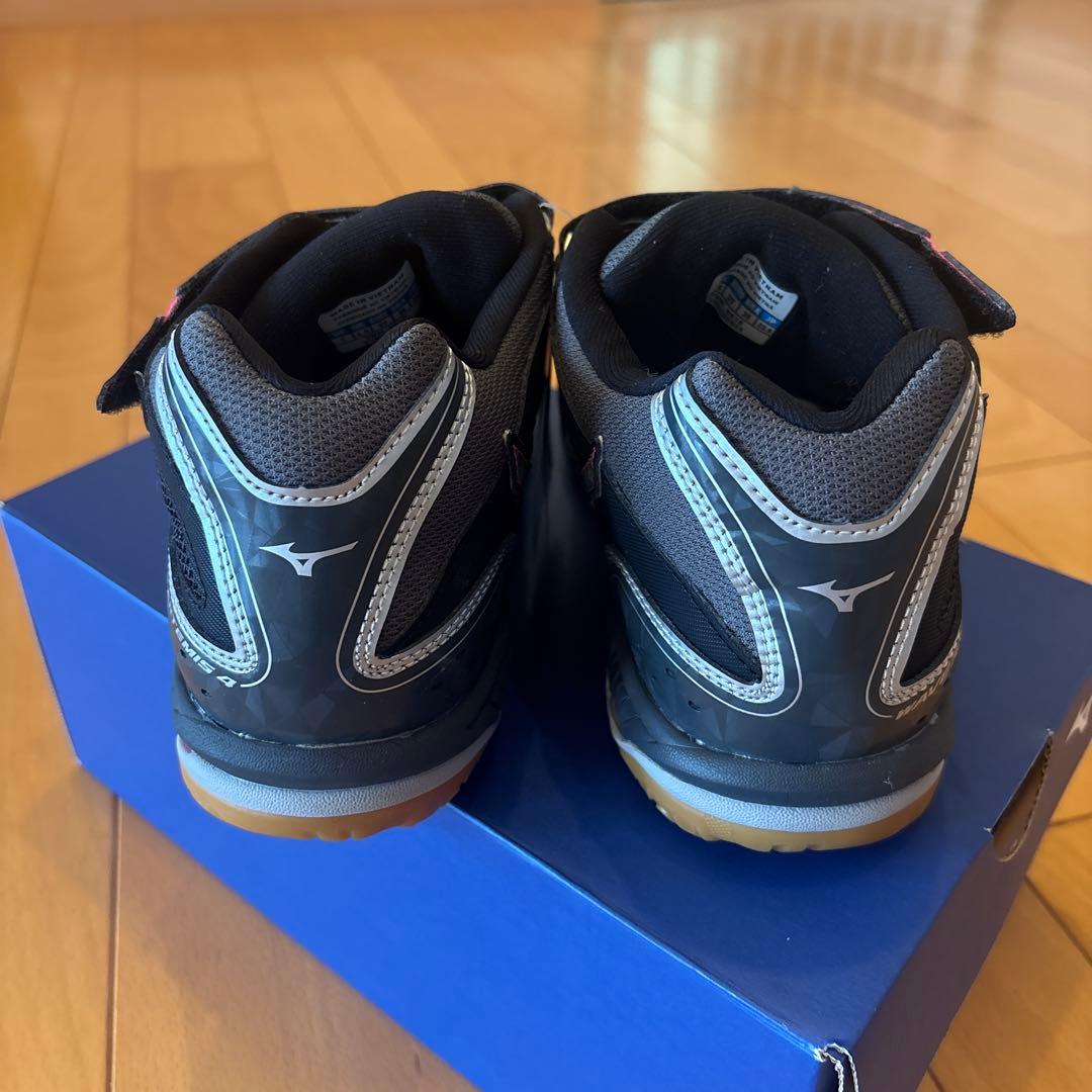 【タグ付】Mizuno ウエーブアルテミス 4 バレーボールシューズ 23.5㎝
