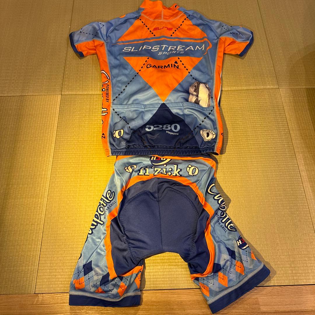 Slipstream Sports サイクリングジャージとショーツセット