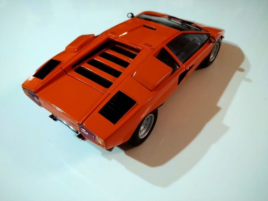 車　ＫＹＯＳＨＯ　1/18　ランボルギーニ　カウンタック　ＬＰ４００　ミニカー