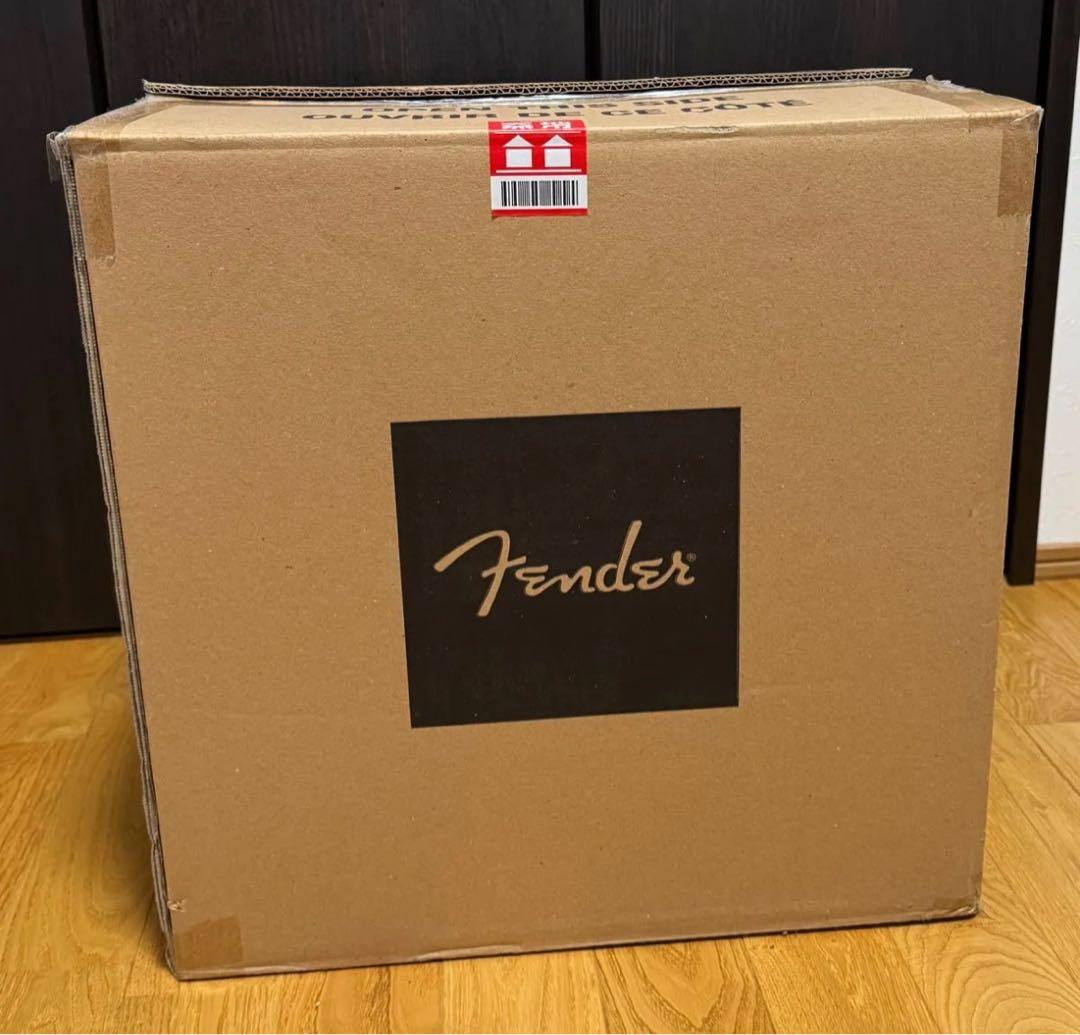 おまけ付 限定カラー Fender RUMBLE 25 IVORY ベースアンプ