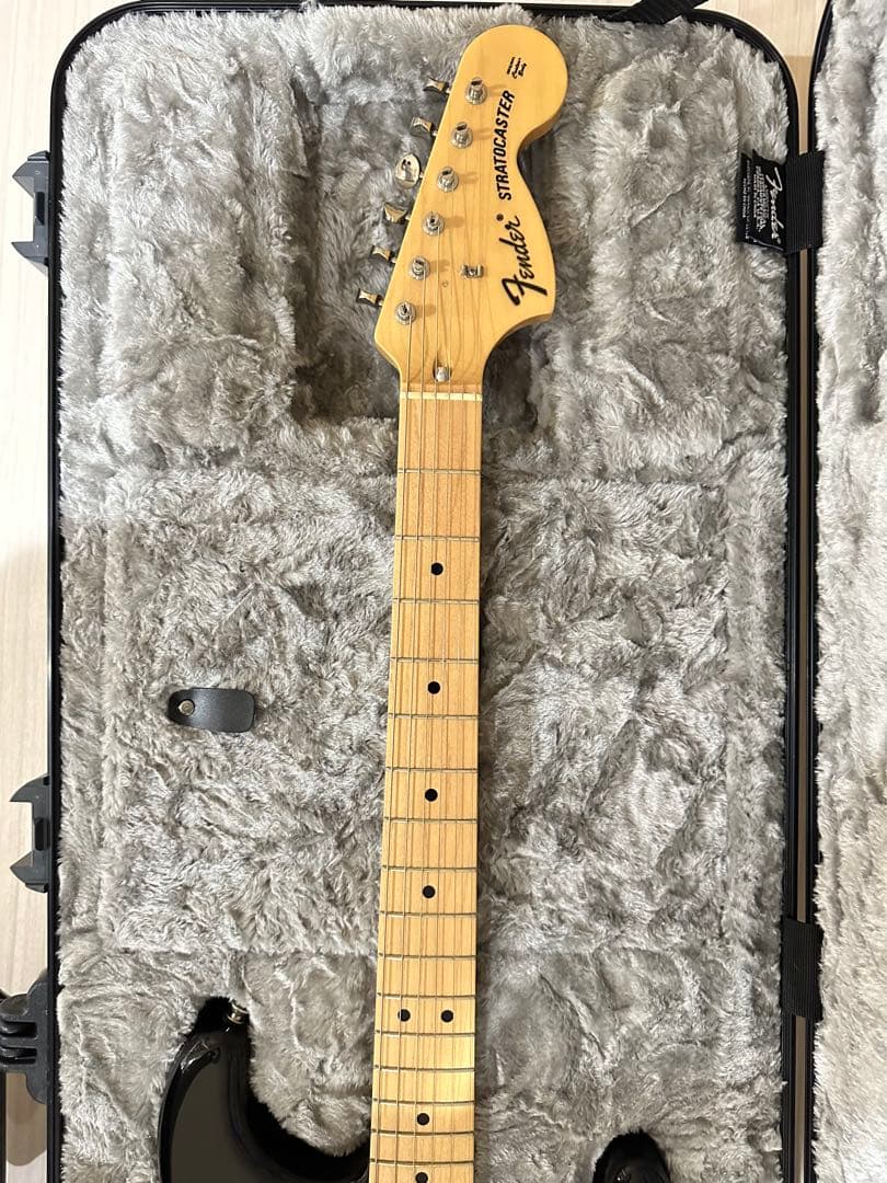 ギター Fender japan 70's Classic