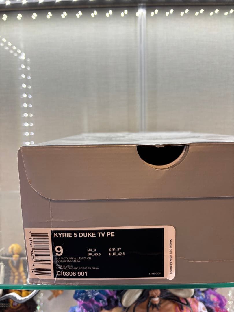 Nike Kylie 5 カイリー5 デューク　バッシュ　ナイキ　バスケ