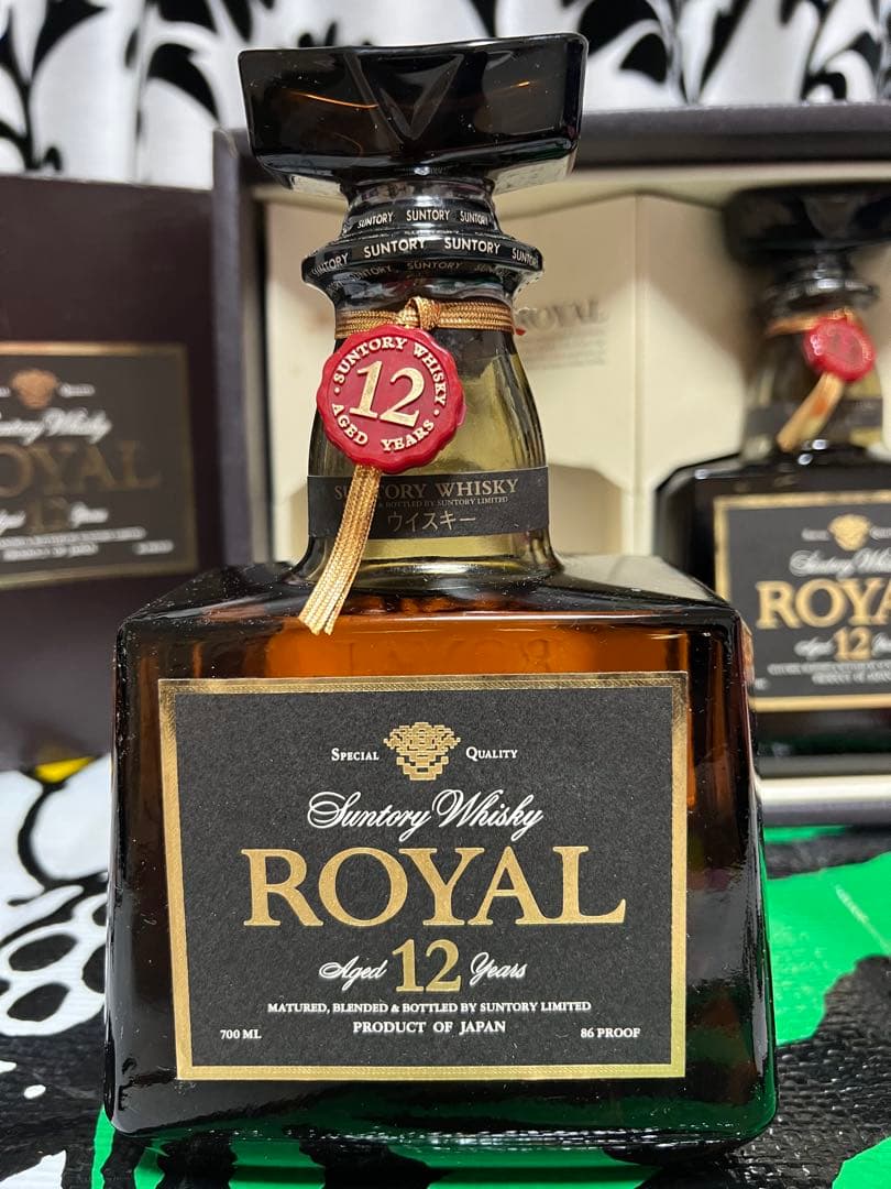 Suntory  12 Years 43% 黒ラベル 2本セット