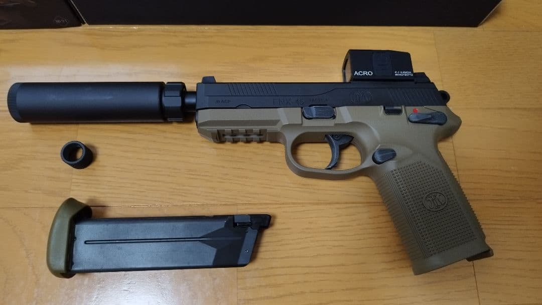 東京マルイ　ガスブロ　FNX-45 Tactical　カスタム