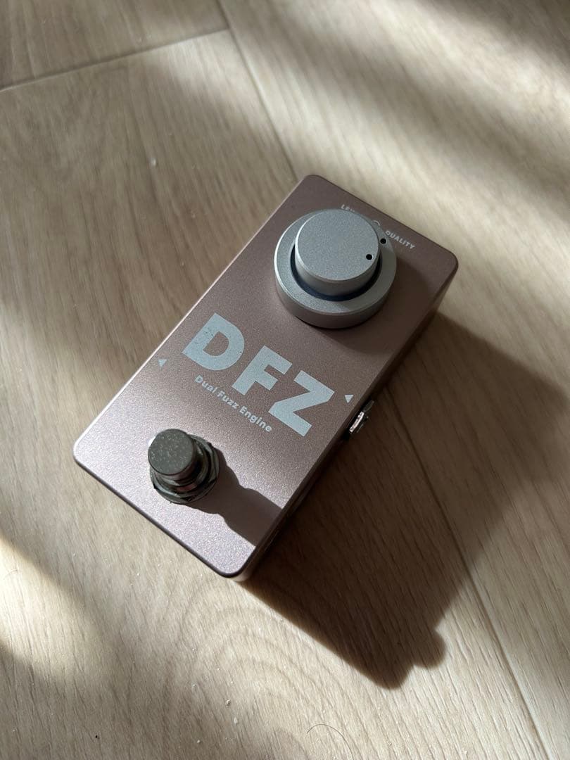 ベース Darkglass Electronics DFZ Duality Fuzz