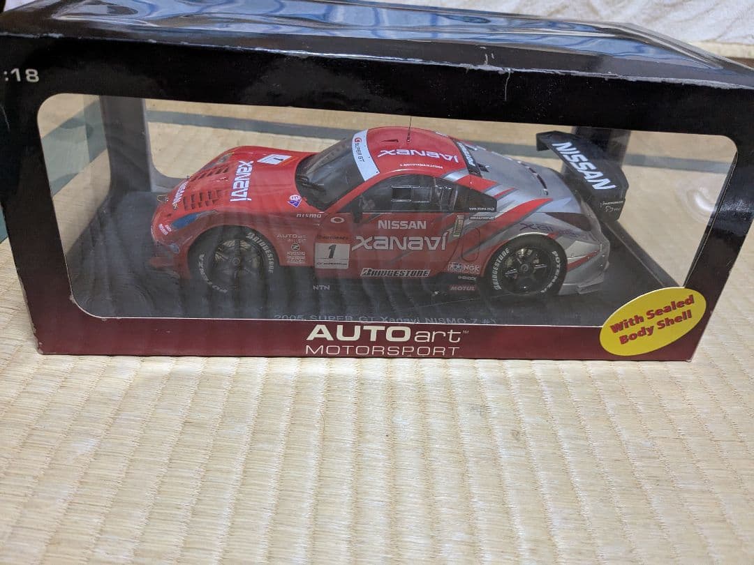 Nissan Xanavi NISMO 1/18 モデルカー