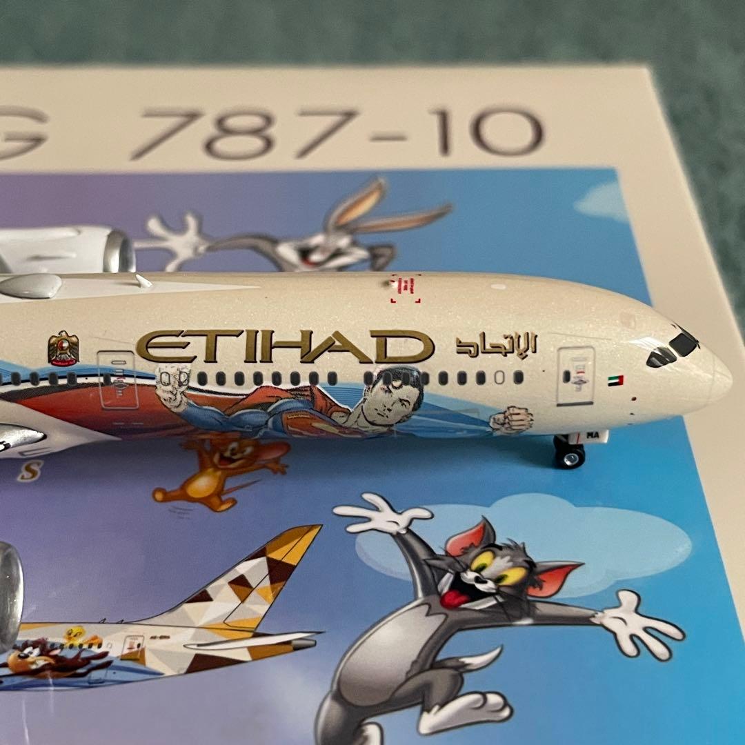 ETIHAD AIRWAYS エティハド 787-10 ワーナー・ブラザース