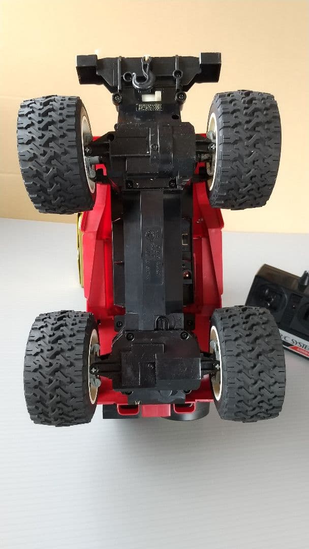 旧車ワイルドウインチ　ランドクルーザー4WD1/16