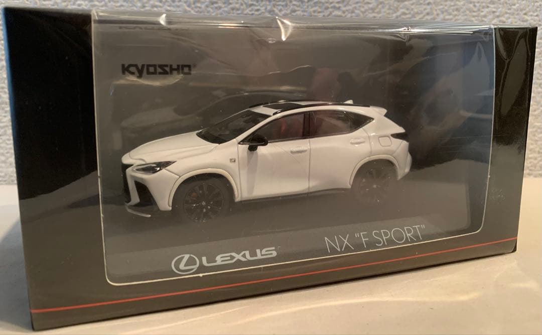 1/43 Lexus NX 350h F SPORT ホワイトノーヴァGF