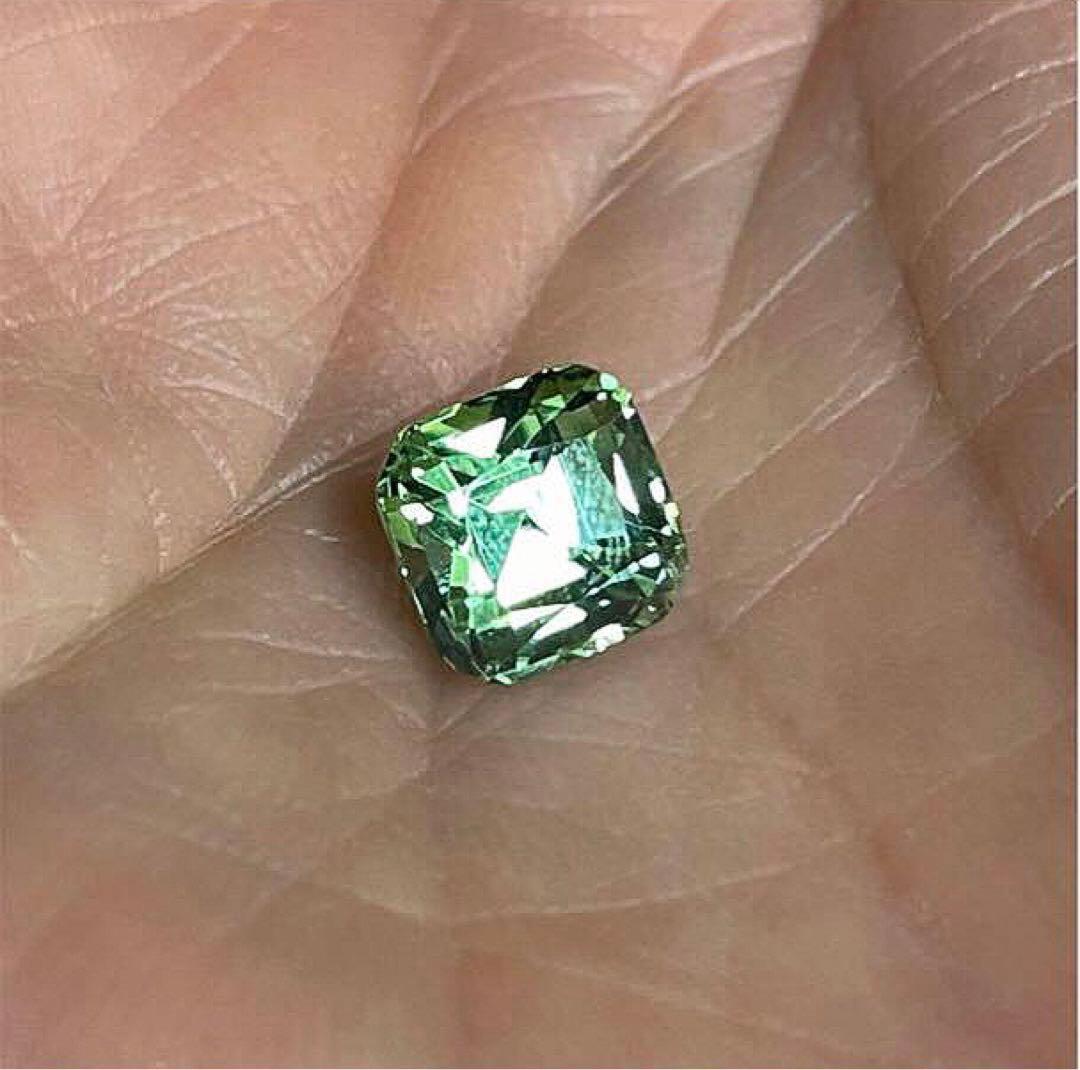 アフガニスタン産ミントグリーントルマリン 2.7ct ルース