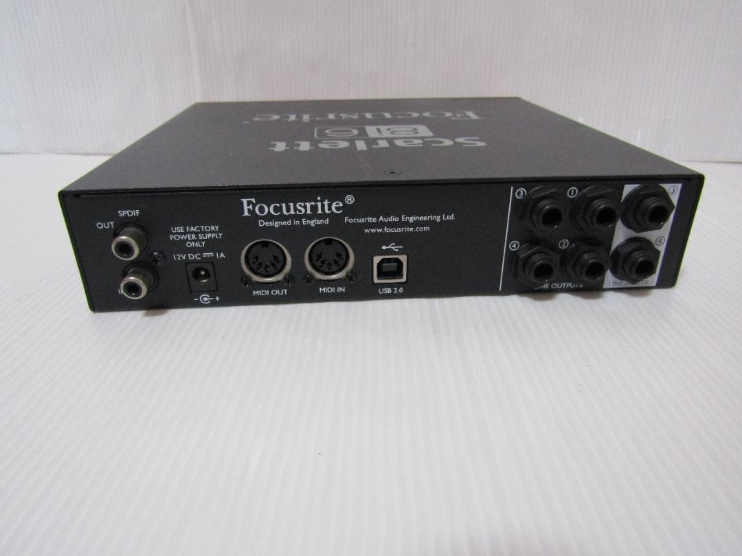 Focusrite Scarlett 18i6 オーディオインターフェース