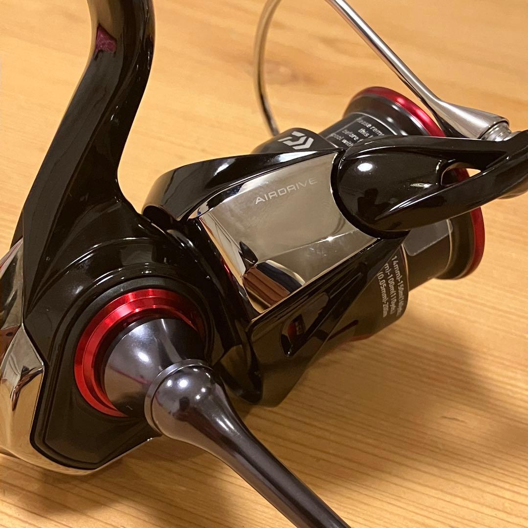 DAIWA 23 月下美人 LT2000S