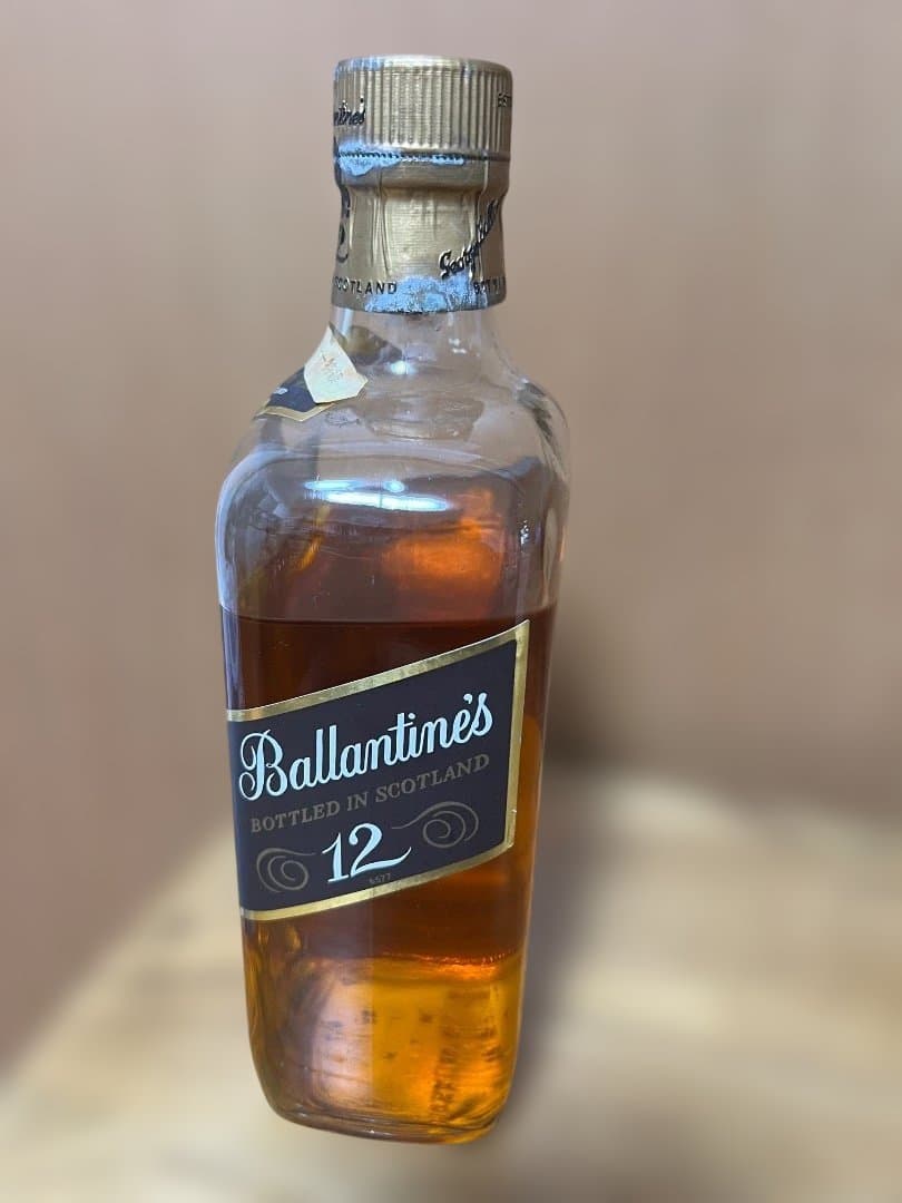 Ballantine's バランタイン12年 VERY OLD 赤青旗 紋章