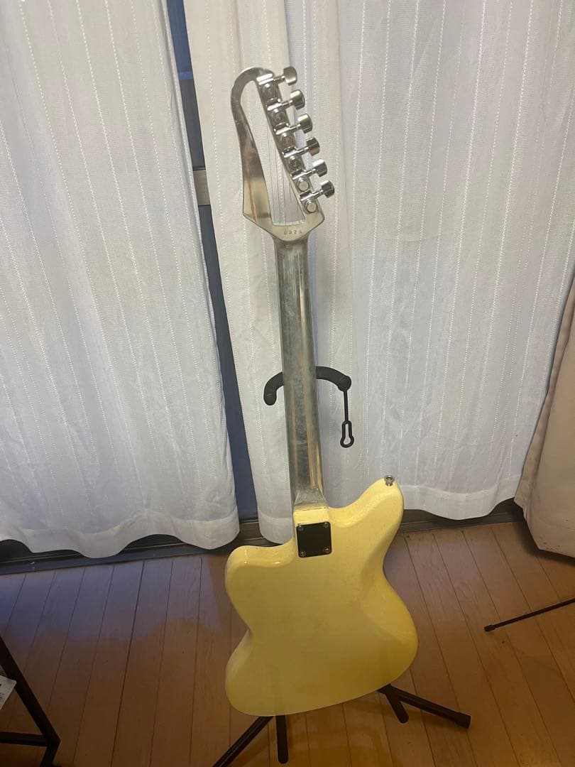 BAGULEY GUITARS アルミネックギター