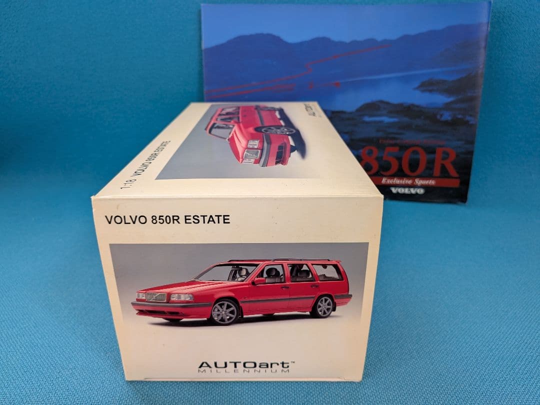 AUTO art オートアートVOLVO 850R 欠損あり