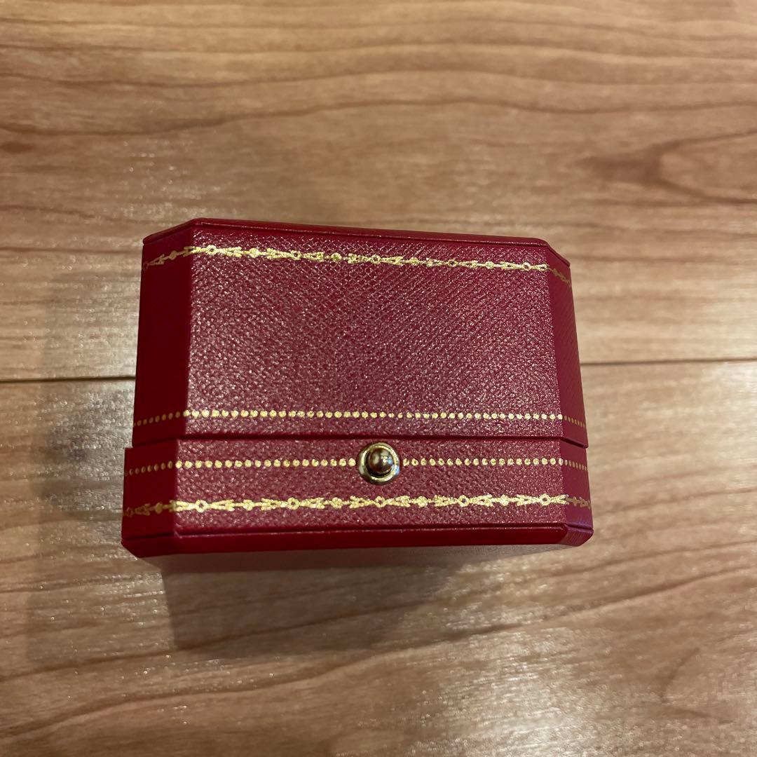 Cartier レッドレザー 八角形ボックス