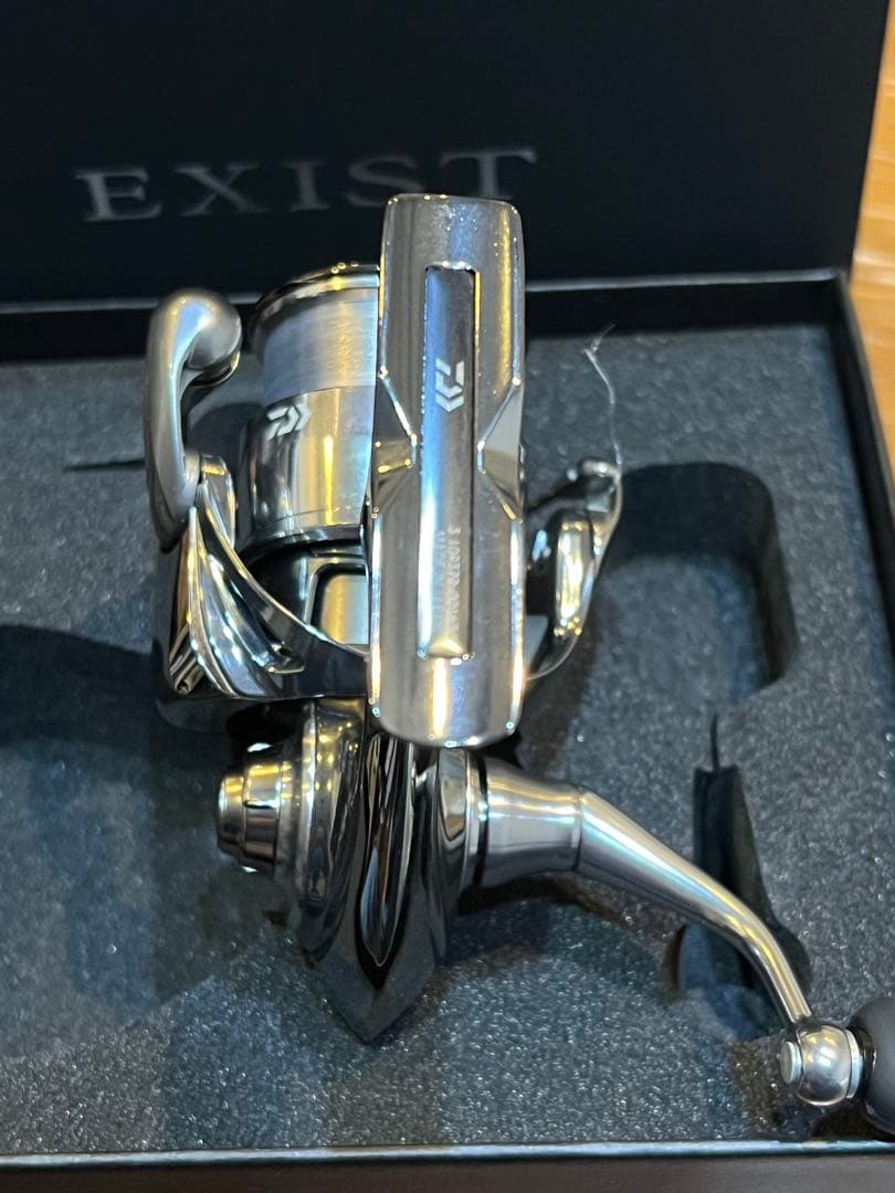 リール DAIWA 22EXIST LT2000S-P