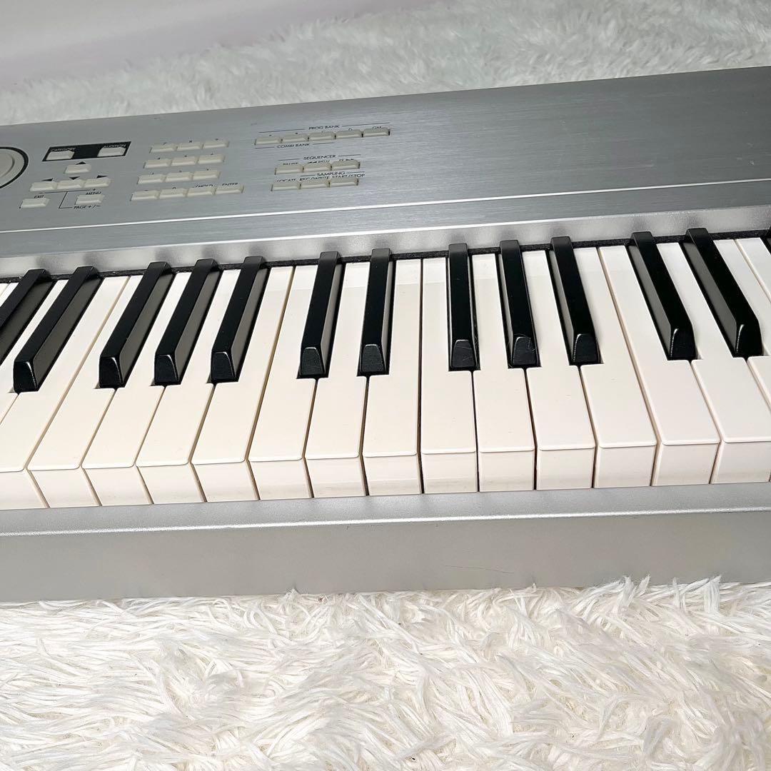 【希少品】KORG TRITON Le88 日本製 88鍵 シンセサイザー