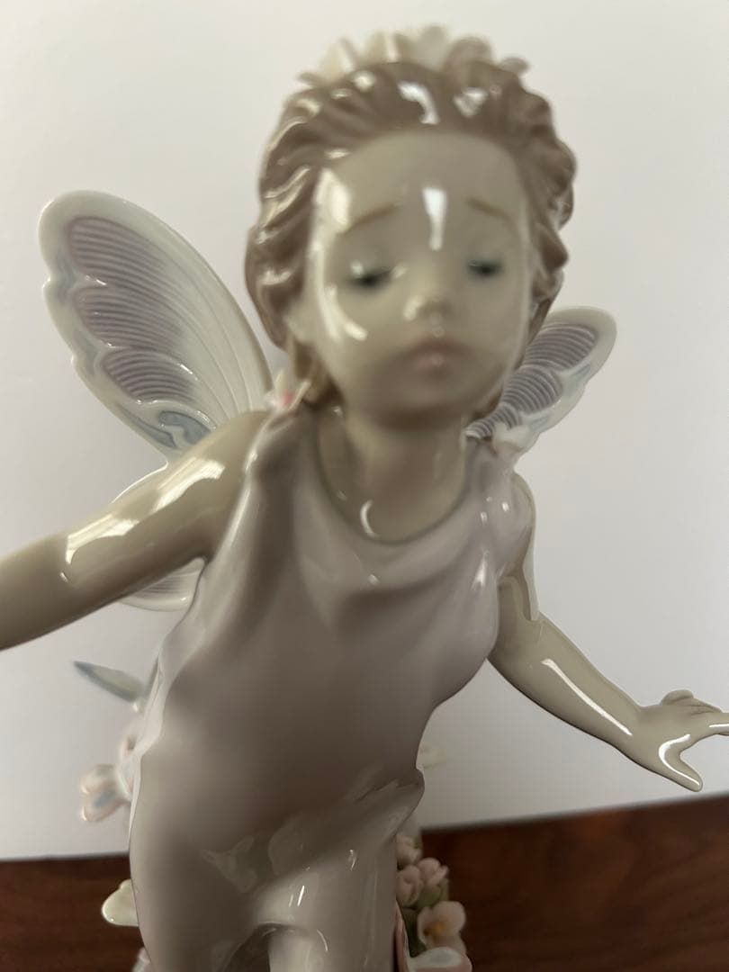リヤドロ　LLADRO 蝶の妖精