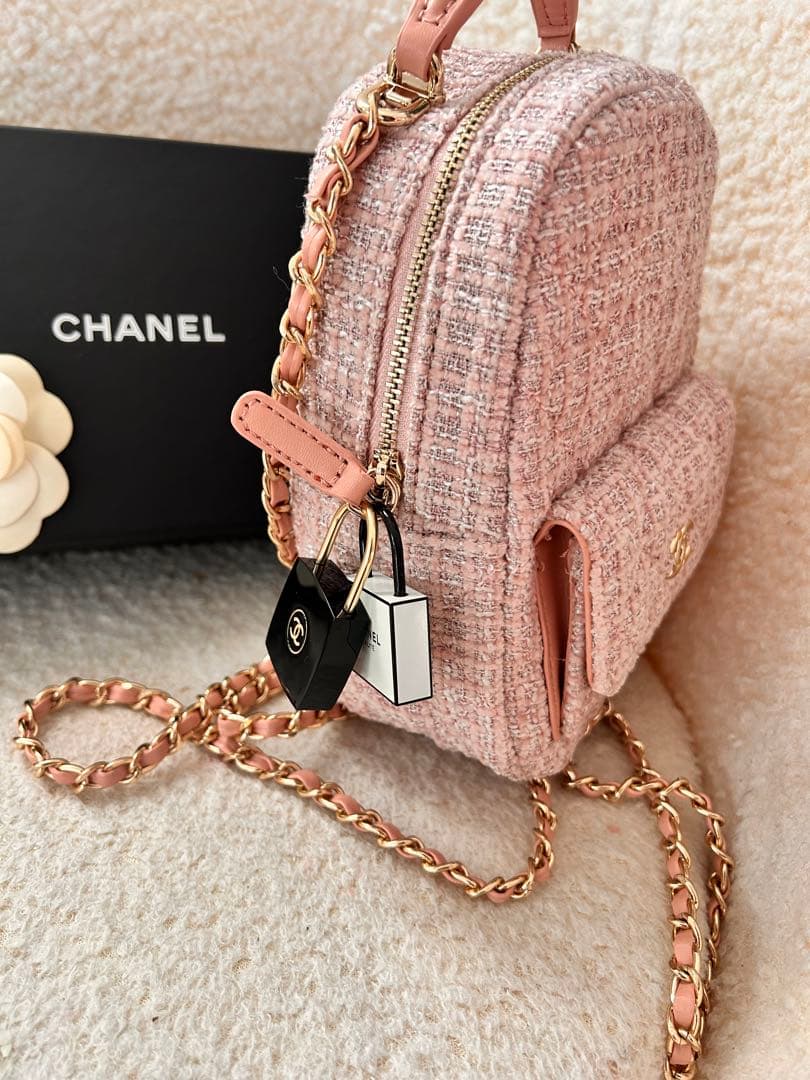 モ*コ様 CHANEL ピンクツイード　リュック　ノベルティ