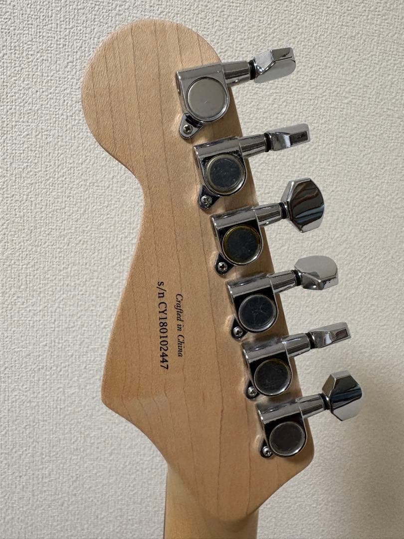 Squier by Fender Stratcaster HSS ストラト