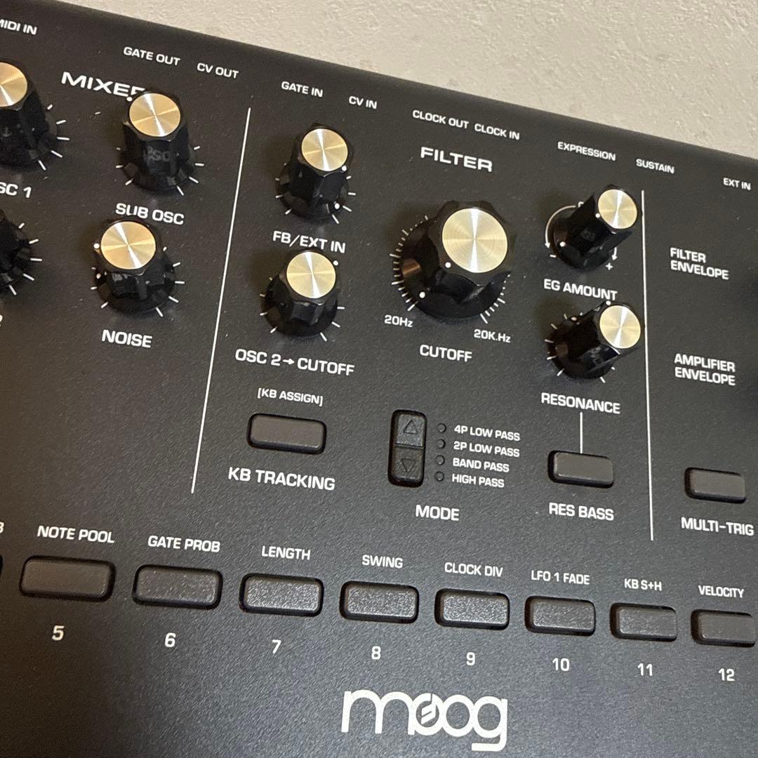 Moog messenger モーグ　メッセンジャー　シンセサイザー