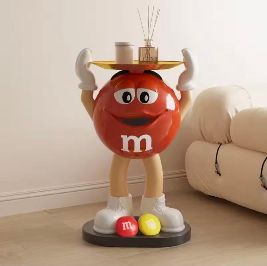 M&M's エムアンドエムズ サイドテーブル フィギュア　レッド 赤