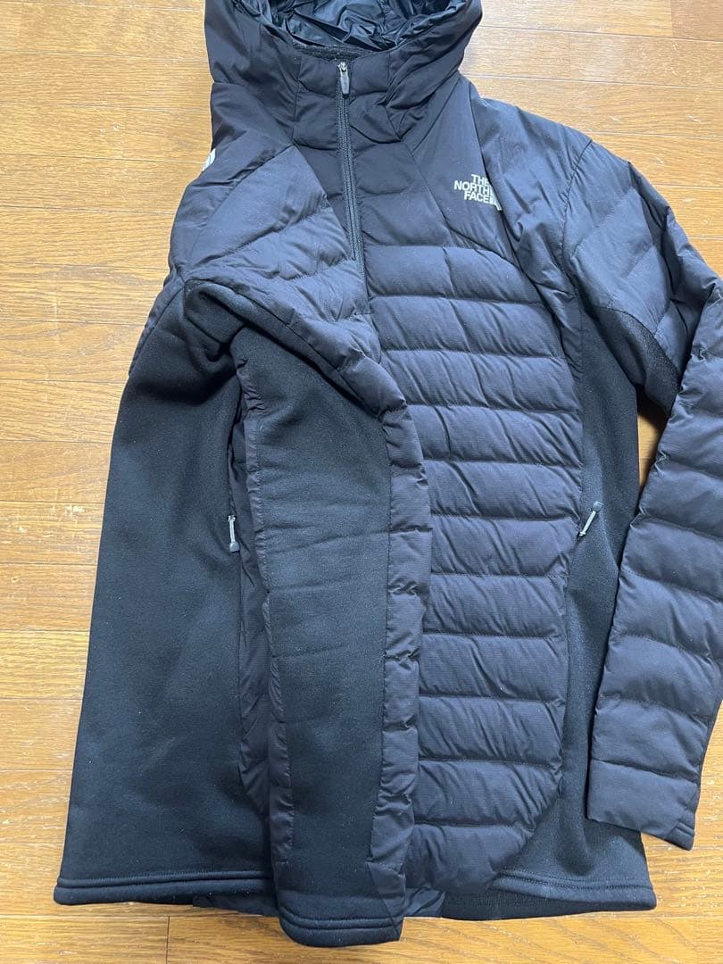 THE NORTH FACE レッドラン　フーディ　NY81874