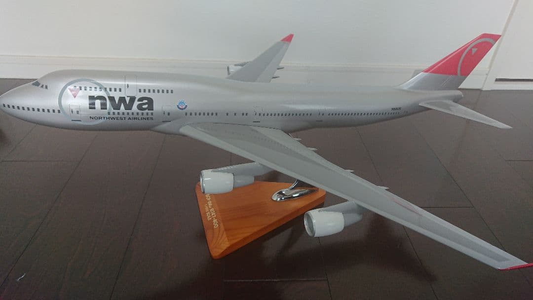 レア物！NORTHWEST AIRBOEING747-100模型 (1/100)