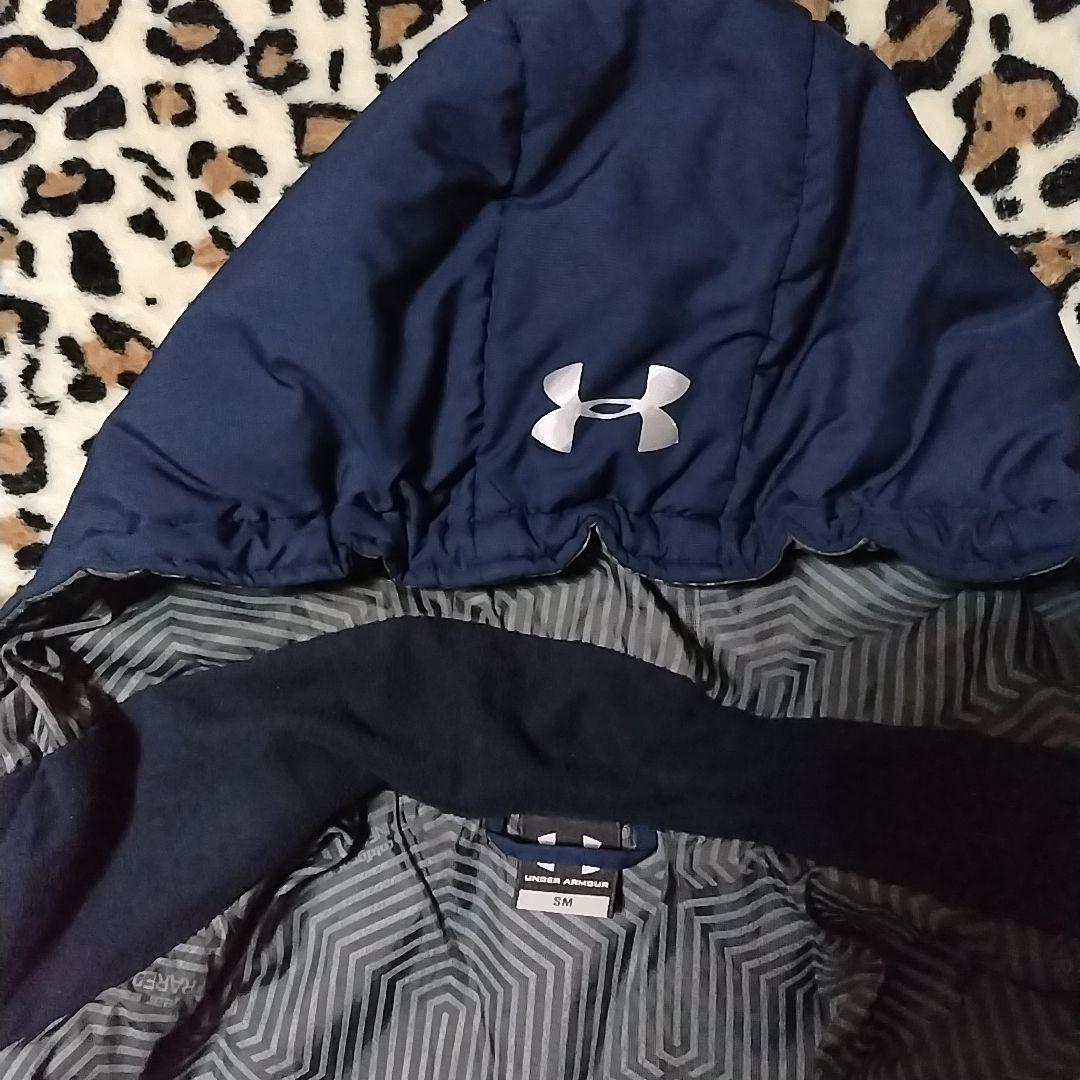 UNDER ARMOUR アンダーアーマーベンチコート