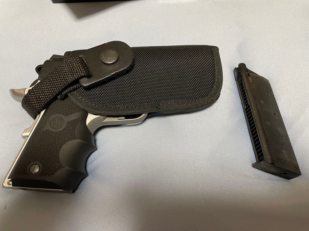 東京マルイ V10 Ultra Compact ガスブローバック