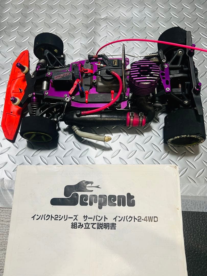 Serpent インパクト2-4WD ラジコンカー