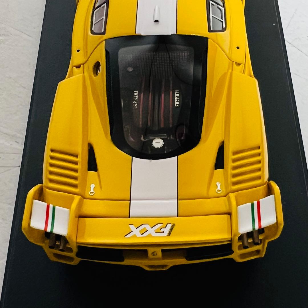 良品　イタリア製　1/43 フェラーリ　FXX エンッオ　ルックスマート