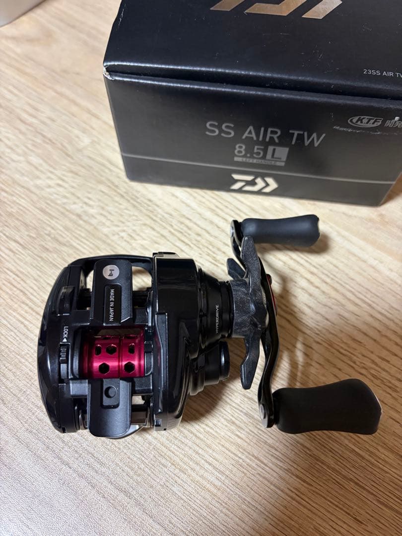 Daiwa SS AIR TW 8.5L ベイトリール