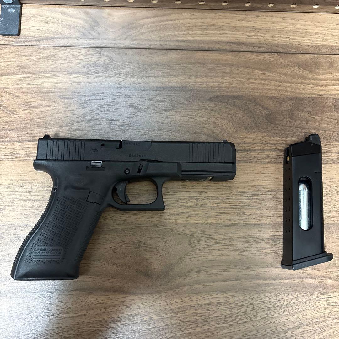 BATON Glock 17 Gen5 MOS 中古品