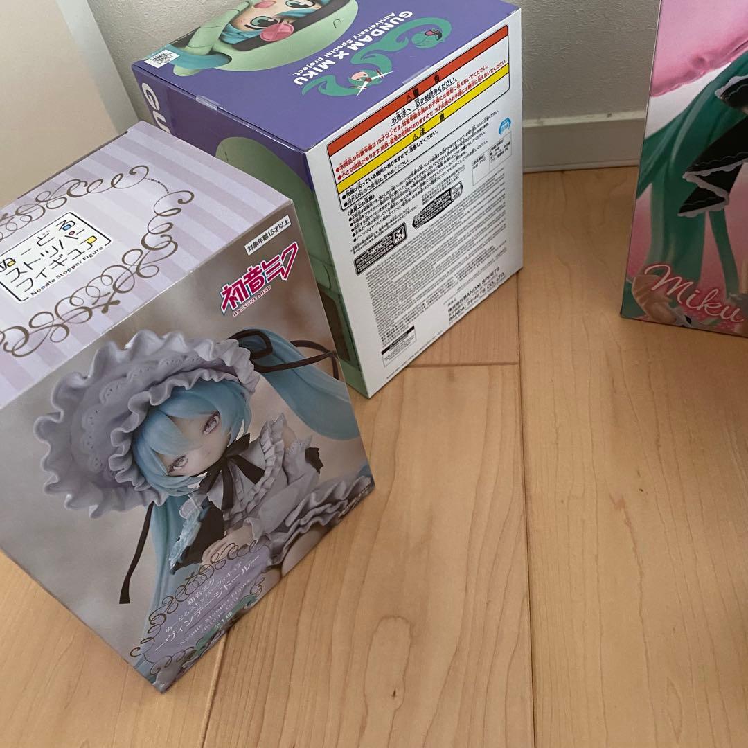 【匿名配送】初音ミク まとめ売り