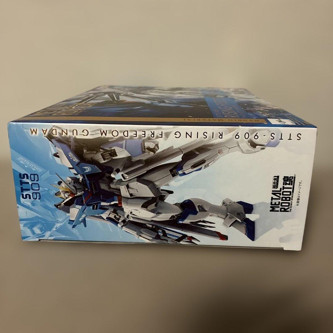 新品 超合金 L ROBOT魂 ライジングフリーダムガンダム