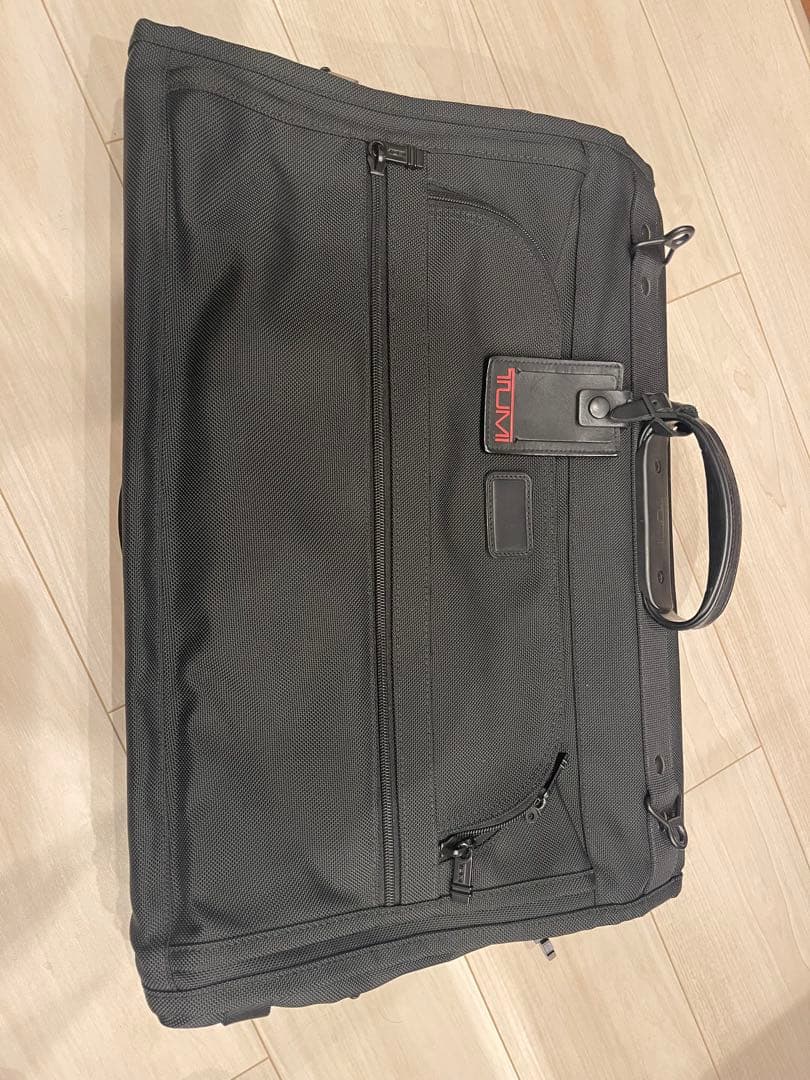 TUMI ガーメントバッグ　スーツケース