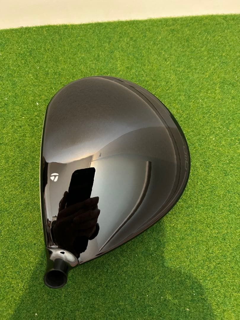 TaylorMade Qi10ドライバーヘッドのみ10.5度 ヘッドカバー付き