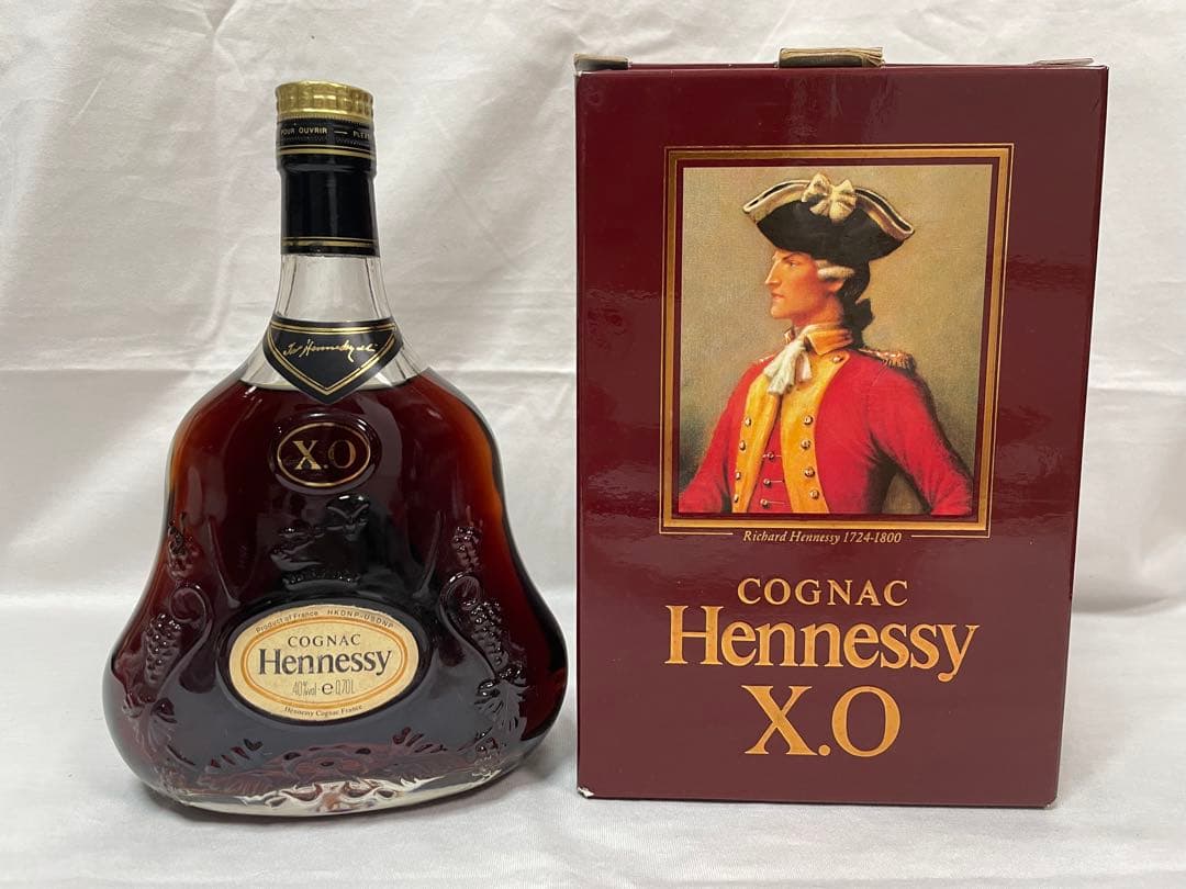 0105 Hennessy X.O 金キャップ 700ml 箱あり