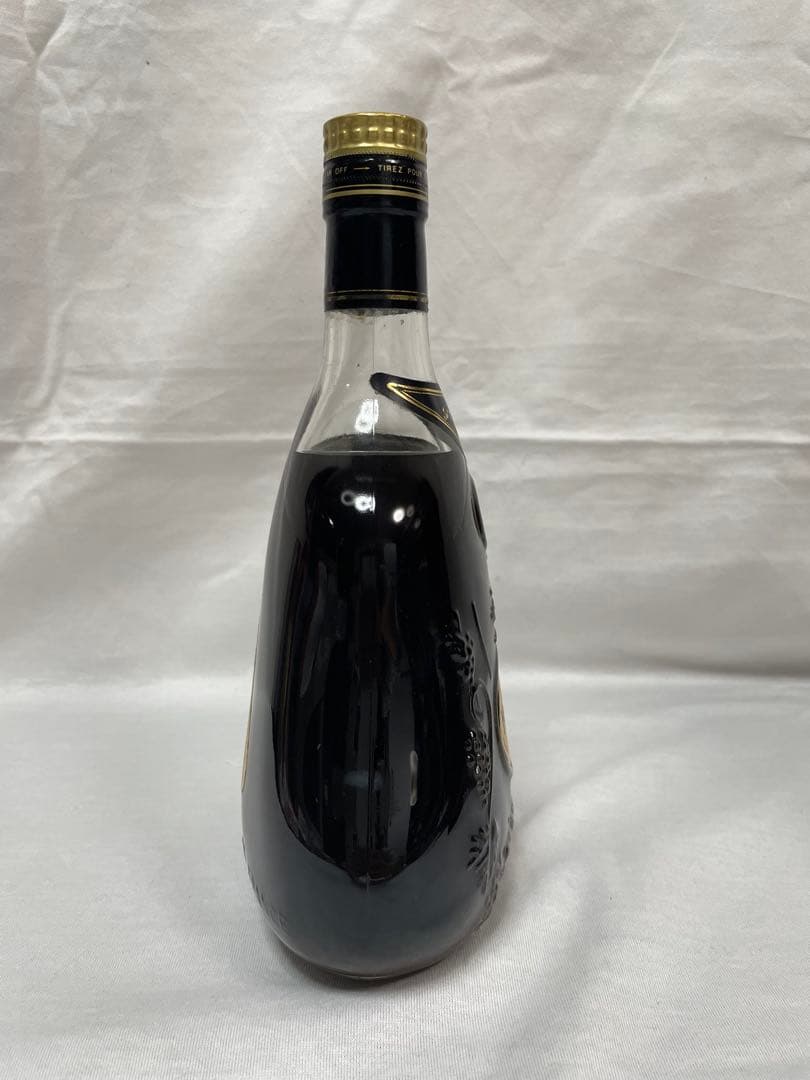 0105 Hennessy X.O 金キャップ 700ml 箱あり