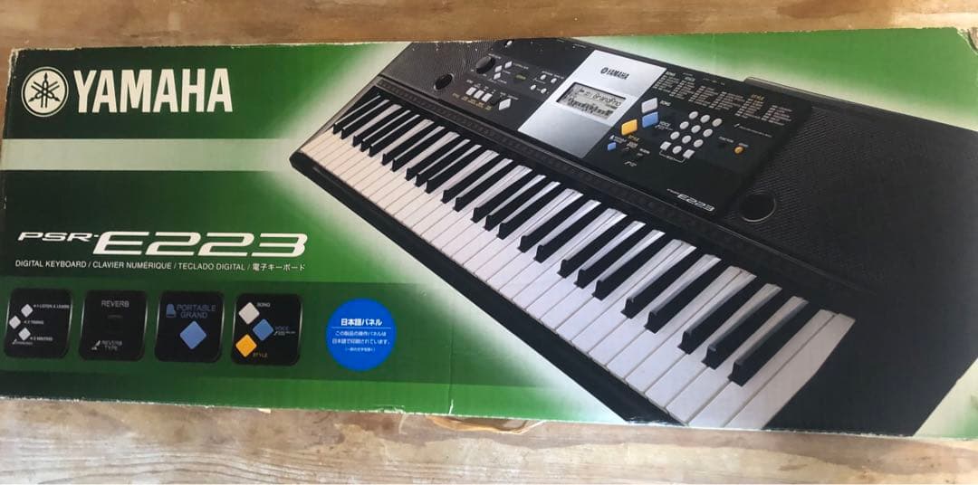 Yamaha PSR-E223 デジタルキーボード + PA-3Cアダプター