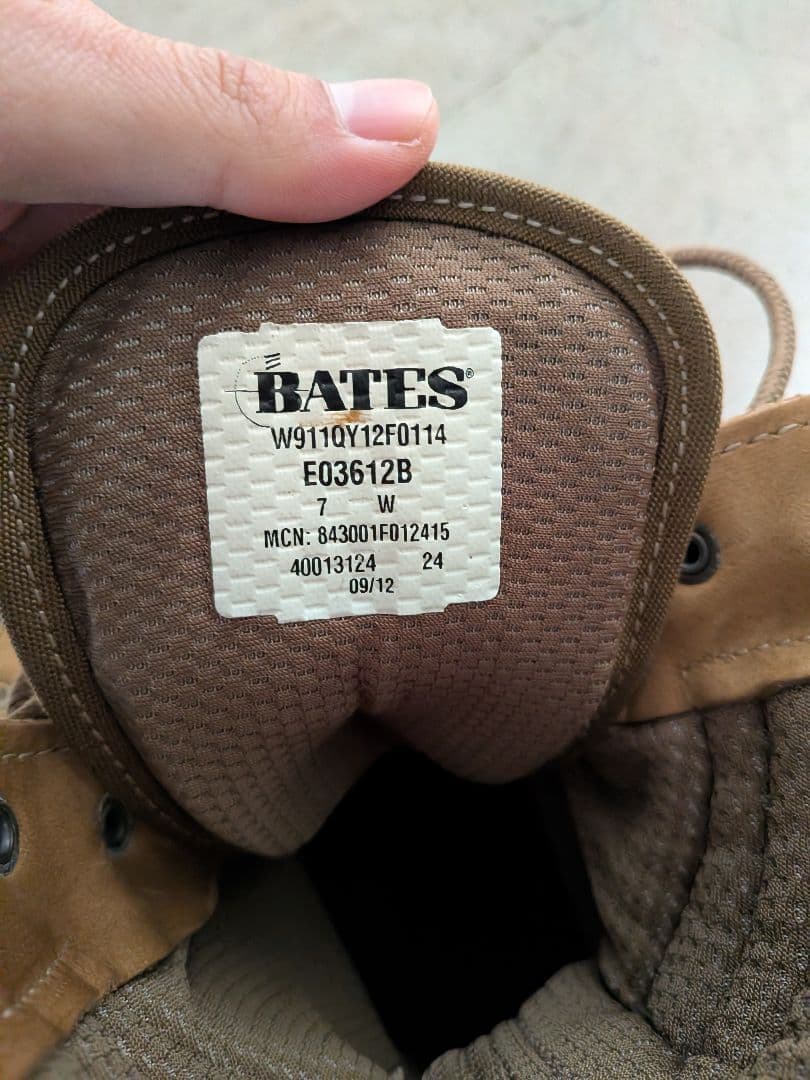 Bates　ブーツ