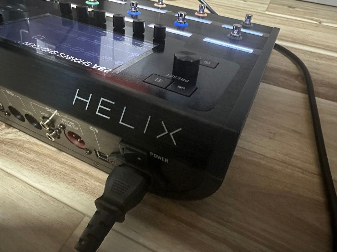 美品 Line6 Helix Floor マルチエフェクター