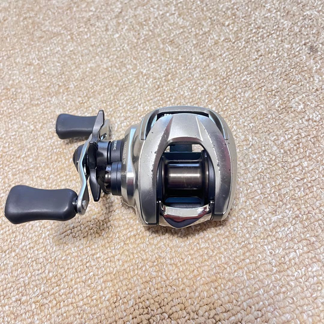 DAIWA ジリオン SV TW 8.5L（左巻き）