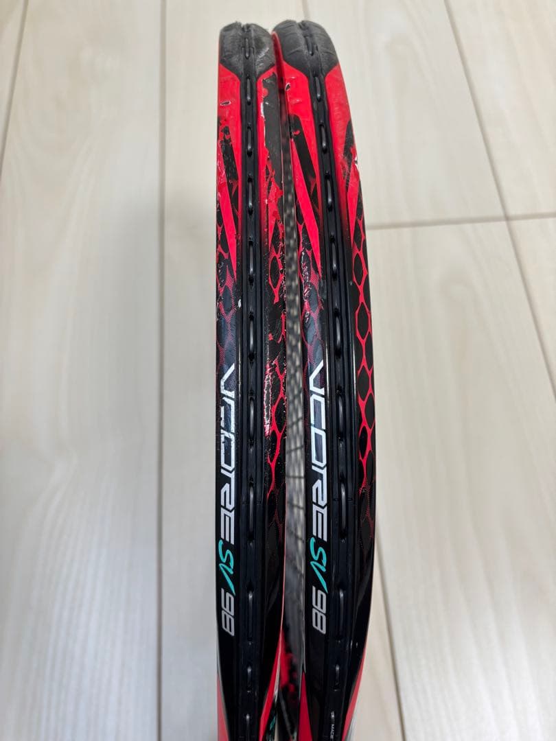 <値下げ>YONEX VCORE SV 98 (G3)2本 <ガット張上げ無料>